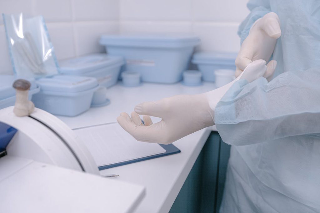 What Is a Cleanroom? Purpose, Design & Construction Guide